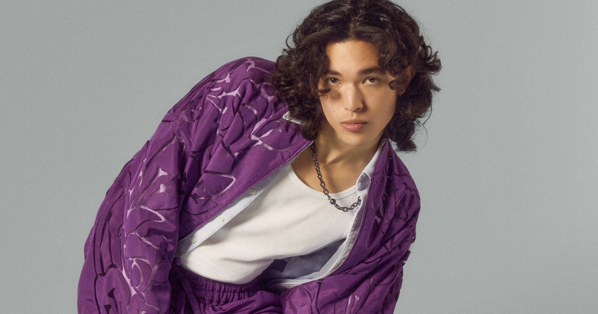 Class Clown - Conan Gray Tab | GuitarTabsExplorer