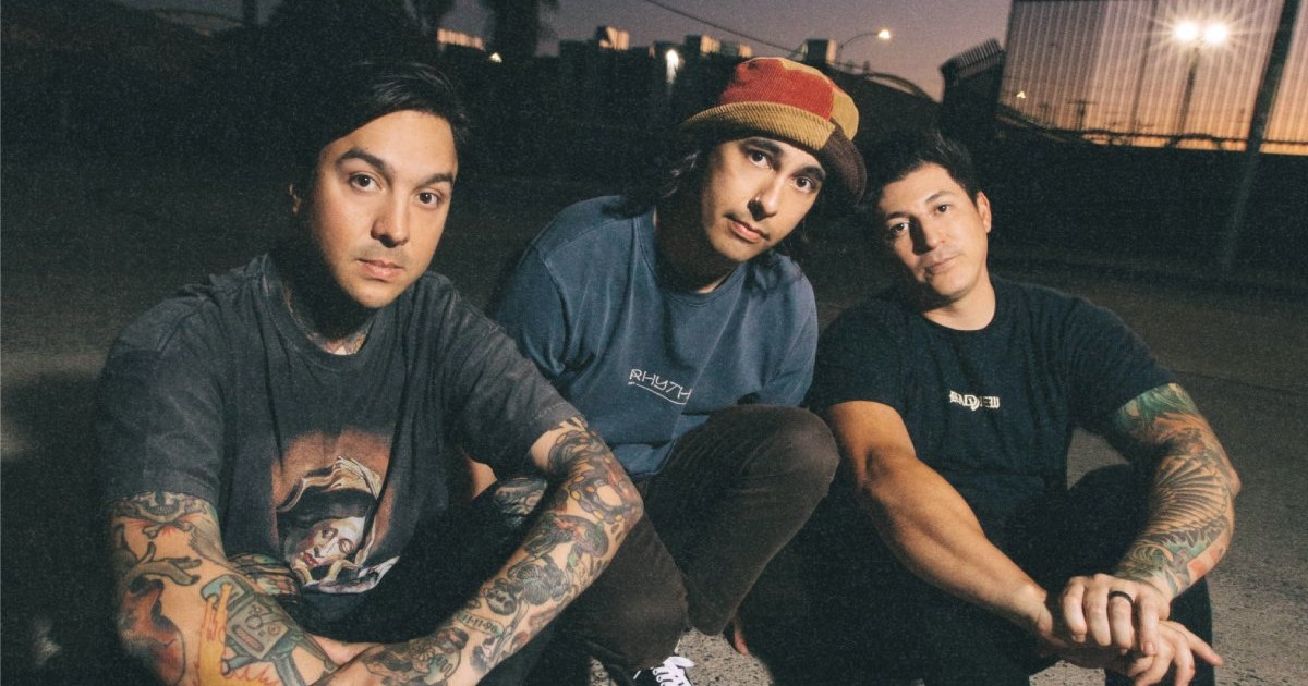 Bulls In The Bronx - Pierce The Veil Tab | GuitarTabsExplorer